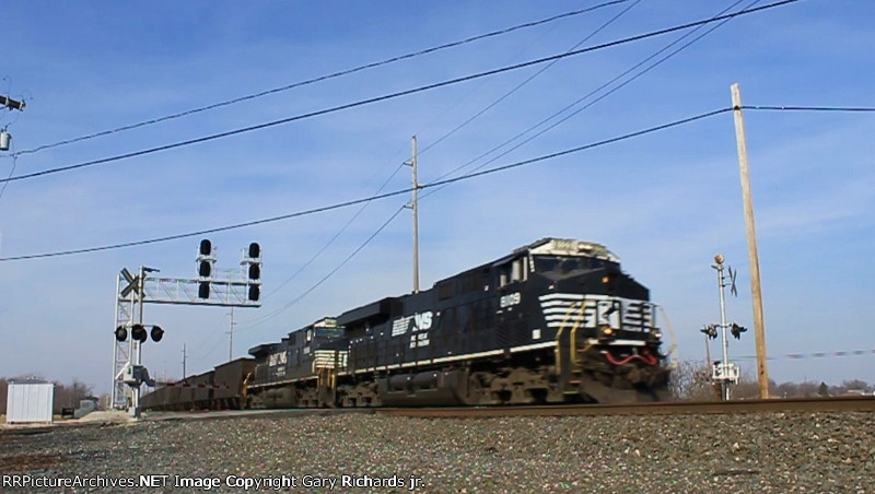 NS 8109 & 9805